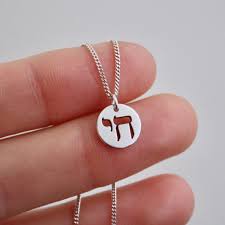 Heth | a small drop of ink